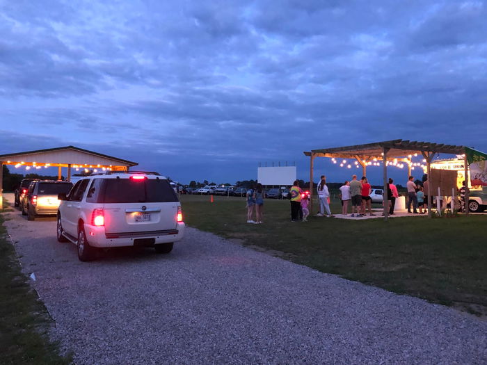 DRIVE-INS NEAR ME | LIBERTY CENTER, OH - MOVIE SHOWTIMES