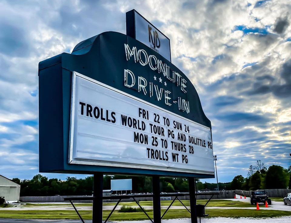 DRIVE-INS NEAR ME > FIND A MOVIE THEATRE NEAR YOU